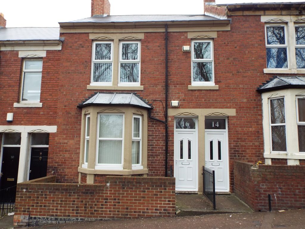 Hilda Street, Gateshead - fraser lake